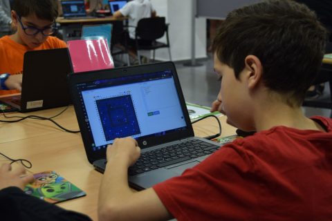 Karel Challenge 2025: ¡vuelve la mejor competición de programación ...